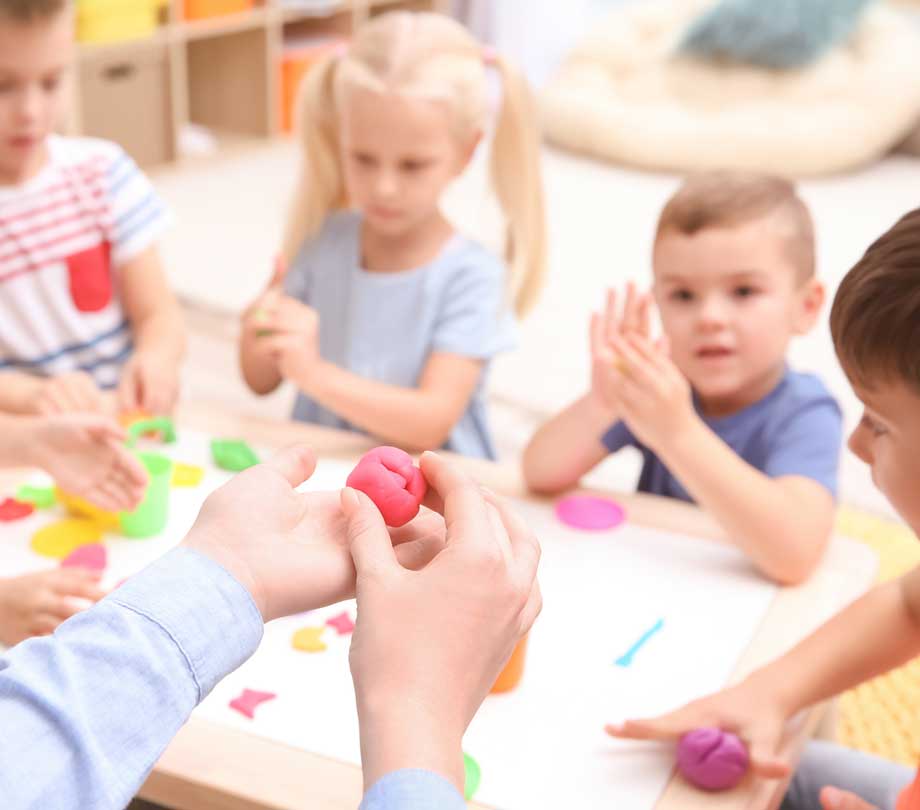 Προνήπια - Βρεφονηπιακός Σταθμός και Νηπιαγωγείο στην Καβάλα - Το Μπλε ...